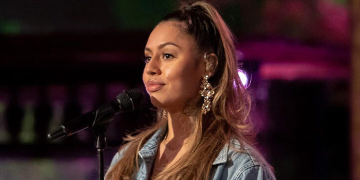 Zangeres Tabitha zwanger van haar eerste kindje! - 100%NL