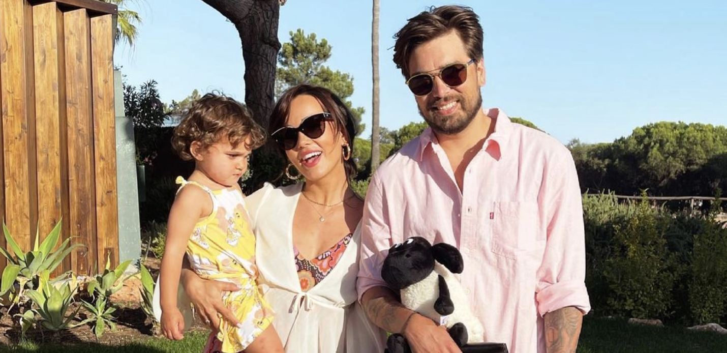 Waylon en Bibi vieren vakantie in de Algarve! - 100%NL