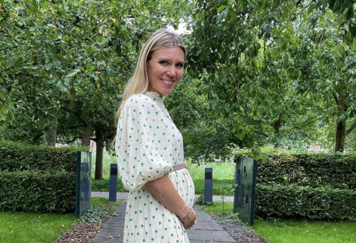 AnneMarie Keizer laat weten geslacht tweede kindje niet te willen weten - 100%NL Magazine