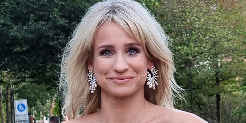 FOTO'S: Dionne Stax deelt romantische kiekjes van reis met liefde ...