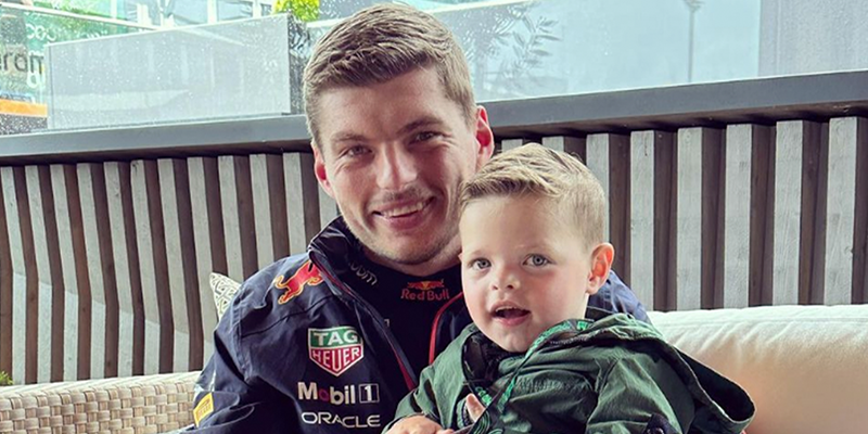 Max Verstappen laat droom van zijn lookalike neefje uitkomen! - 100%NL ...